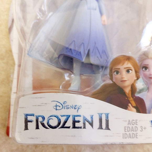 Disney | Toys | Disneys Frozen 2 Elsa Figure | Poshmark